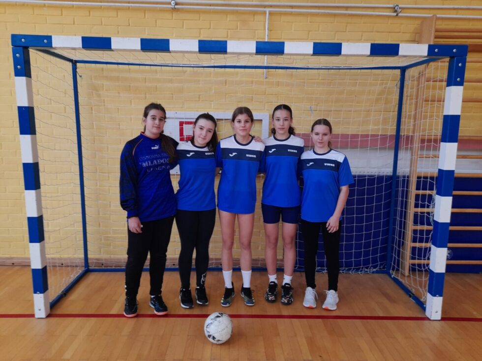 Učenice osvojile 1. mjesto u futsalu | Osnovna škola Mladost Lekenik